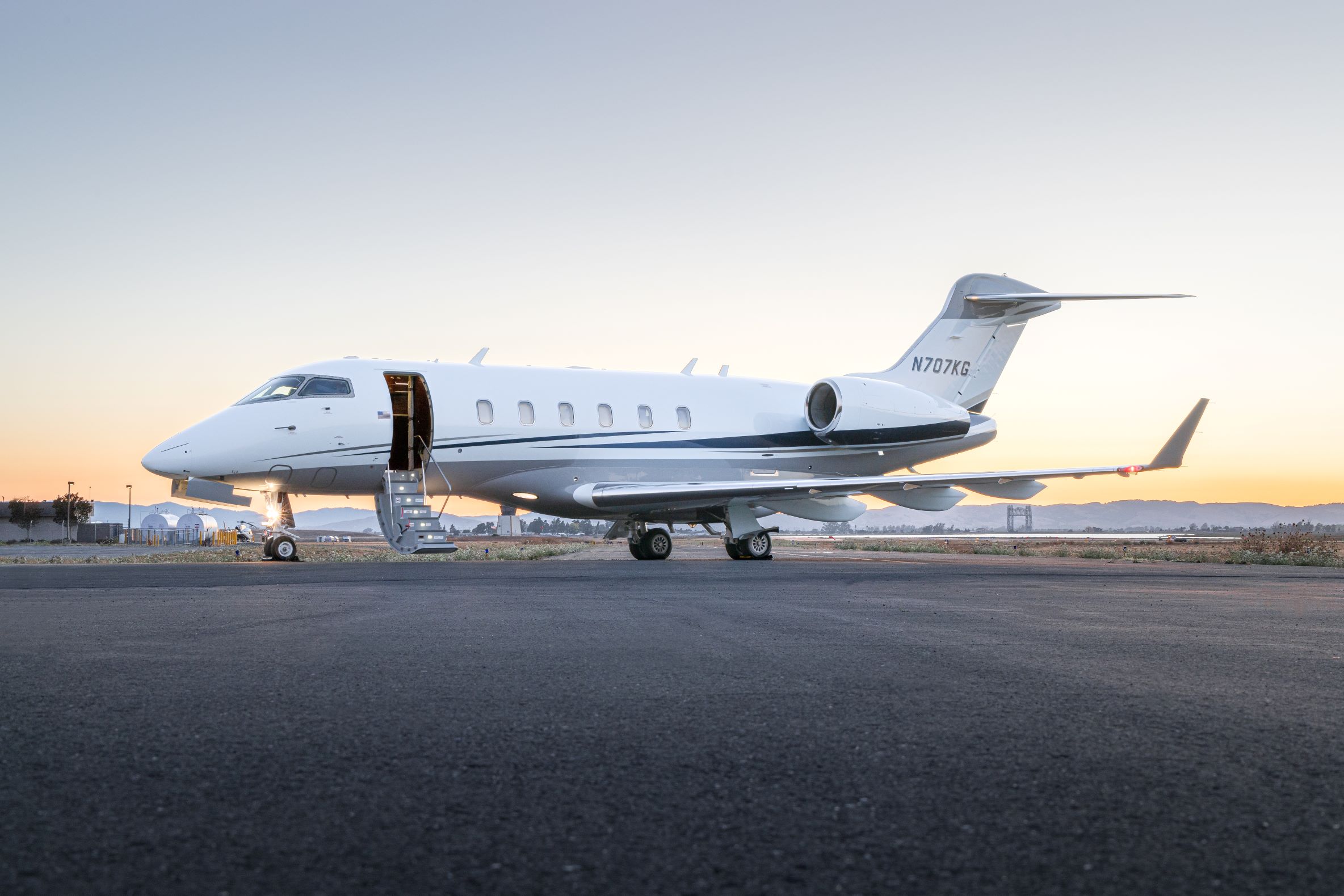 2010 Challenger 300 | ACASS